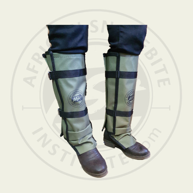 PPE. Gaiters, Gloves and Glasses - African Snakebite Institute