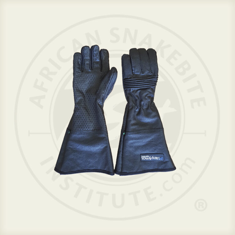 PPE. Gaiters, Gloves and Glasses - African Snakebite Institute